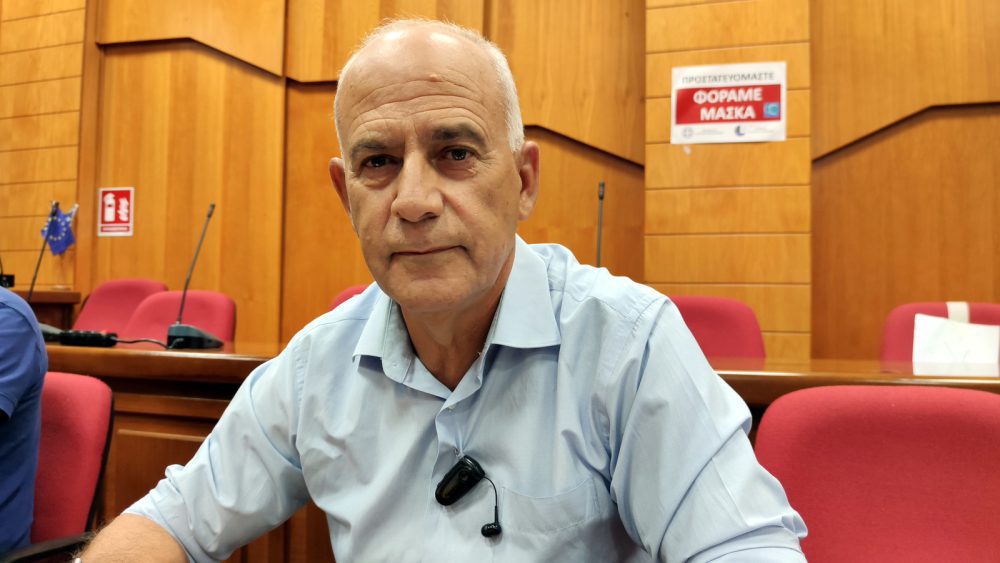 Γιάννης Στρατάκης: Μπρος γκρεμός και πίσω ρέμα - xronos-kozanis