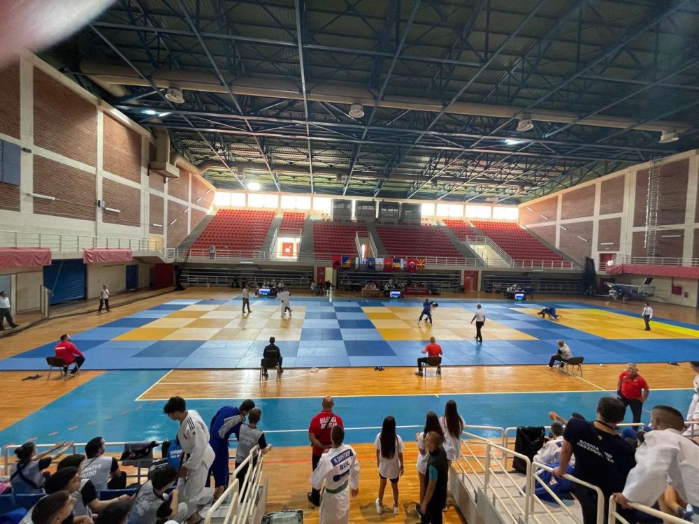 200 αθλητές συμμετείχαν στο Βαλκανικό πρωτάθλημα τζούντο παίδων ...
