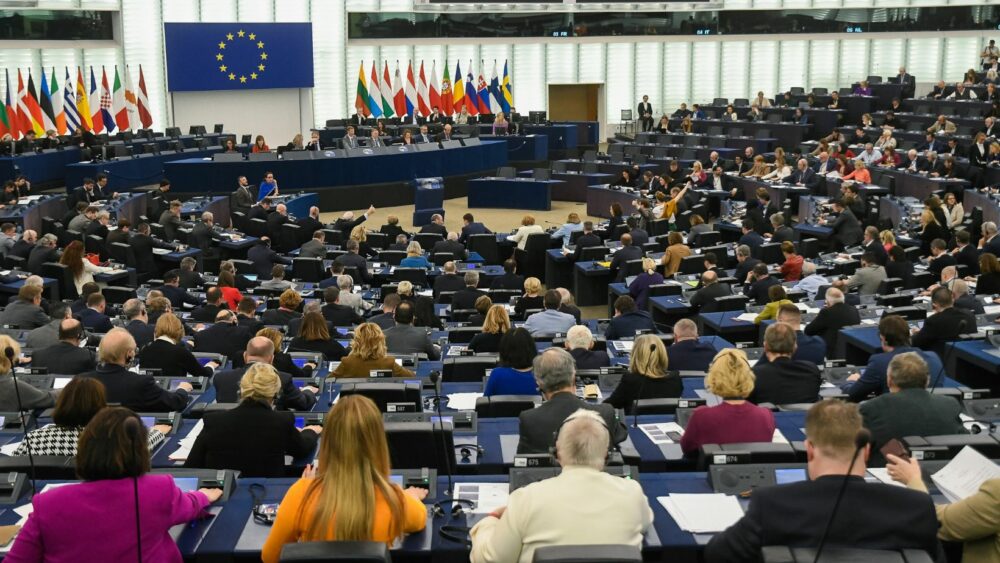 Νέοι κανόνες για την αποκατάσταση του 20% της γης και της θάλασσας στην ΕΕ - xronos-kozanis